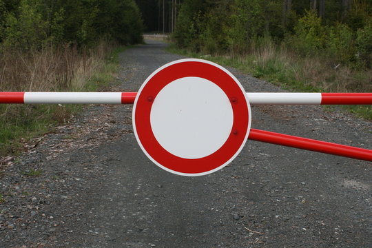 Schlagbaum Bilder – Durchsuchen 86,813 Archivfotos, Vektorgrafiken und ...