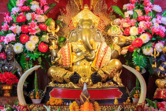 Ganesa Bilder – Durchsuchen 250 Archivfotos, Vektorgrafiken und Videos ...