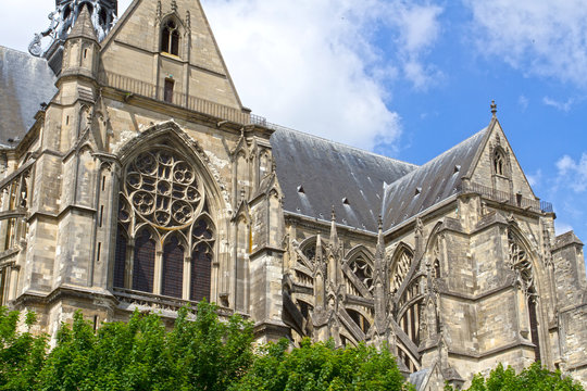 St-Quentin Images – Browse 41 Stock Photos, Vectors, and Video | Adobe ...