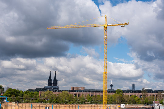 รูปภาพStreben – เลือกดูภาพถ่ายสต็อก เวกเตอร์ และวิดีโอ4,208 | Adobe Stock