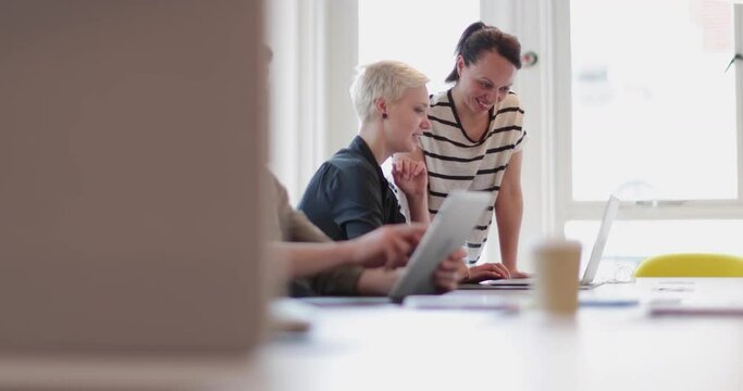 รูปภาพDeskspace – เลือกดูภาพถ่ายสต็อก เวกเตอร์ และวิดีโอ68 | Adobe Stock