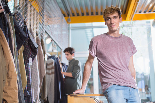 รูปภาพRetail – เลือกดูภาพถ่ายสต็อก เวกเตอร์ และวิดีโอ4,421,765 | Adobe ...