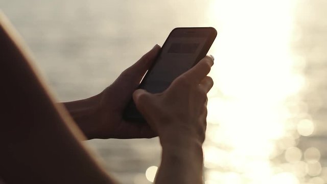 Phone Screen Glare Images – Browse 1,459 Stock Photos, Vectors, and ...