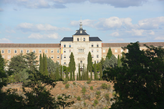 Milicia bilder – Bläddra bland 350 stockfoton, vektorer och videor ...