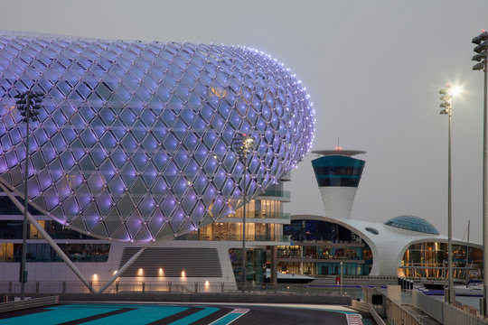 "Yas Island" Bilder – Durchsuchen 236 Archivfotos, Vektorgrafiken und ...