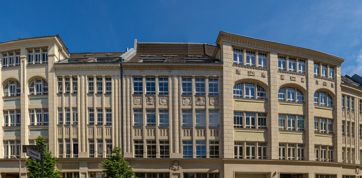 รูปภาพLisene – เลือกดูภาพถ่ายสต็อก เวกเตอร์ และวิดีโอ194 | Adobe Stock