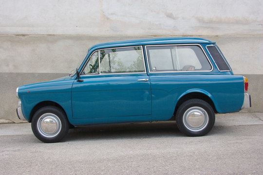 Utilitaria Images – Browse 303 Stock Photos, Vectors, and Video | Adobe ...