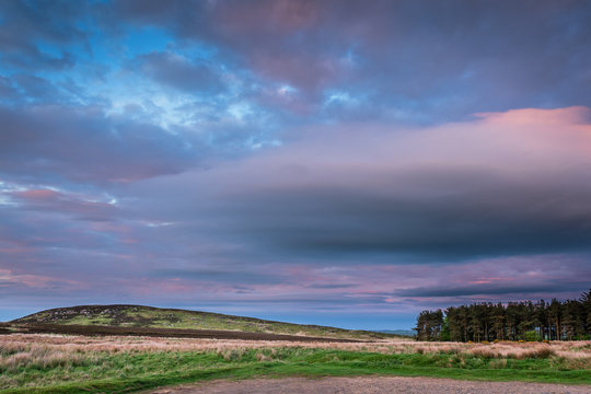 รูปภาพSimonside – เลือกดูภาพถ่ายสต็อก เวกเตอร์ และวิดีโอ121 | Adobe Stock