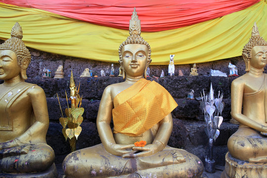 Samadhi-Mudra Imagens – Procure 9 fotos, vetores e vídeos | Adobe Stock