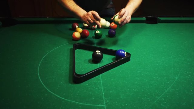 "Playing Billiards" Immagini - Sfoglia 176 foto, vettoriali e video ...