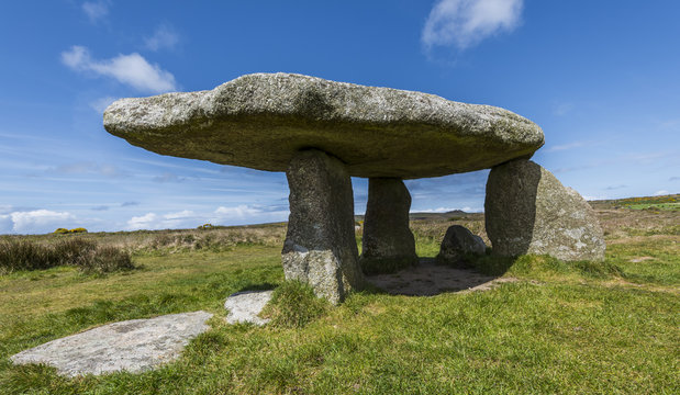 Megalithic bilder – Bläddra bland 28,306 stockfoton, vektorer och ...