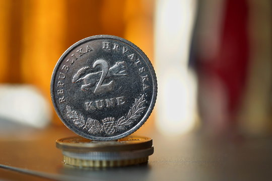 Imágenes de Kune: descubre bancos de fotos, ilustraciones, vectores y ...