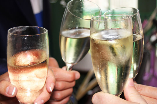 「Champayne」の写真素材 | 8件の無料イラスト画像 | Adobe Stock