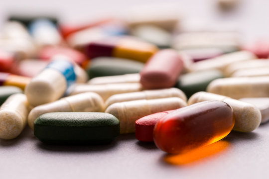 Tablet Medicine Images – Browse 1,306,735 Stock Photos, Vectors, and ...