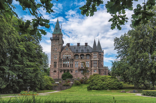 Teleborg 이미지 – 찾아보기 71 스톡 사진, 벡터 및 비디오 | Adobe Stock