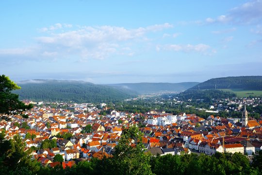 รูปภาพTuttlingen – เลือกดูภาพถ่ายสต็อก เวกเตอร์ และวิดีโอ6,149 | Adobe ...