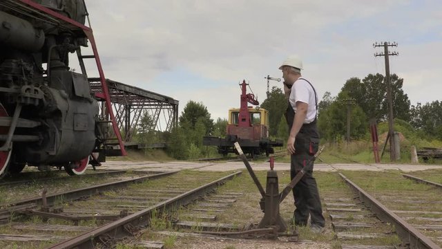 Railwayman Images – Browse 1,436,576 Stock Photos, Vectors, and Video ...