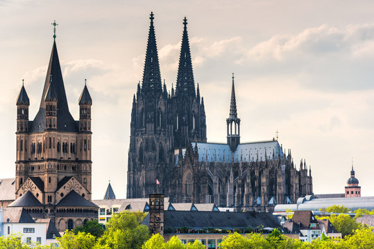 รูปภาพKoln – เลือกดูภาพถ่ายสต็อก เวกเตอร์ และวิดีโอ101,275 | Adobe Stock