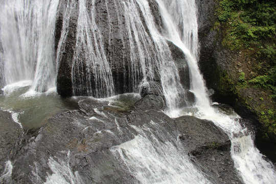 「袋田の滝」の写真素材 | 1,118件の無料イラスト画像 | Adobe Stock