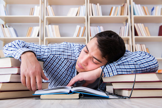 รูปภาพOverstudying – เลือกดูภาพถ่ายสต็อก เวกเตอร์ และวิดีโอ117 | Adobe ...