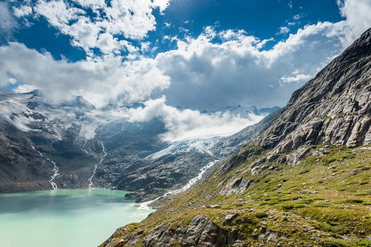 Urbach-Bilder: Stock-Fotos & -Videos. | Adobe Stock