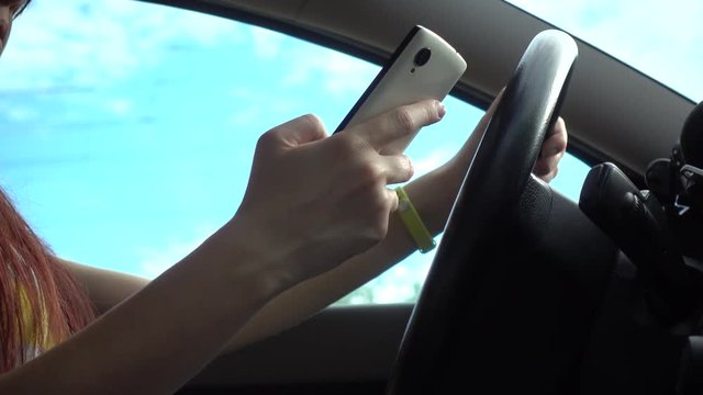 "Texting While Driving" Images – Browse 949 Stock Photos, Vectors, and ...