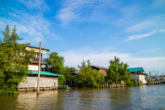 Sakhla bilder – Bläddra bland 46 stockfoton, vektorer och videor ...