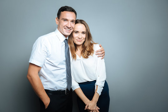 "Pound Hug" Bilder – Durchsuchen 19,237 Archivfotos, Vektorgrafiken und ...