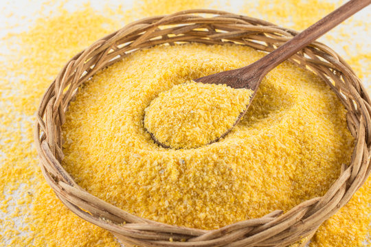 Milharina Imagens – Procure 16 fotos, vetores e vídeos | Adobe Stock