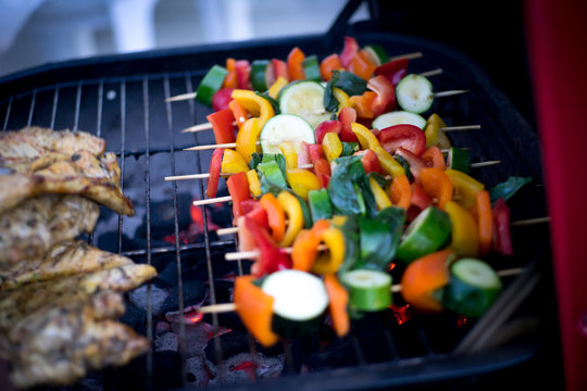 Barbecuing Images – Browse 2,460,636 Stock Photos, Vectors, and Video ...