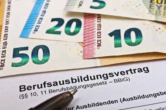 Berufschule Изображения: просматривайте стоковые фотографии, векторные ...