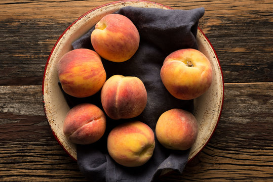 รูปภาพPeach – เลือกดูภาพถ่ายสต็อก เวกเตอร์ และวิดีโอ587,570 | Adobe Stock