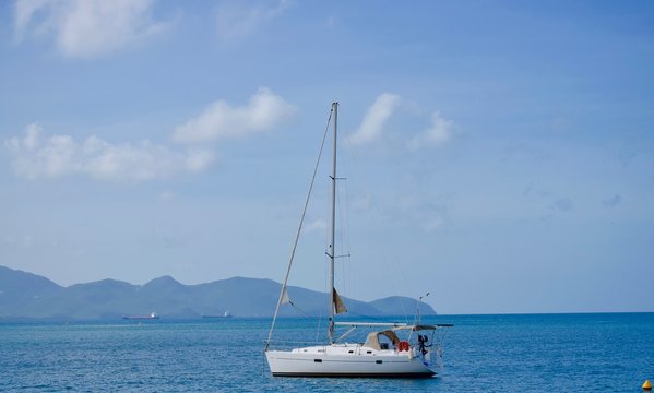 Monocoque Bilder – Durchsuchen 1,035 Archivfotos, Vektorgrafiken und ...