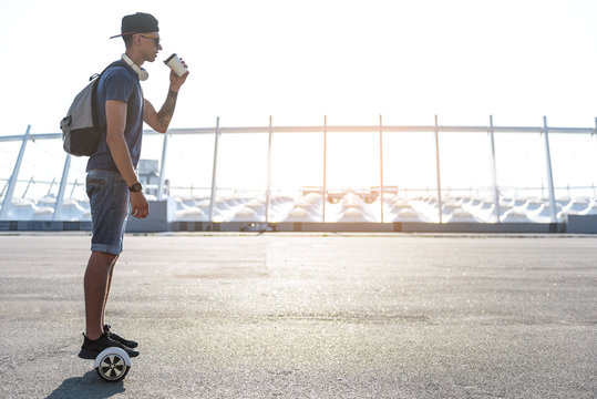 Gyroboard Images – Browse 1,908 Stock Photos, Vectors, and Video ...