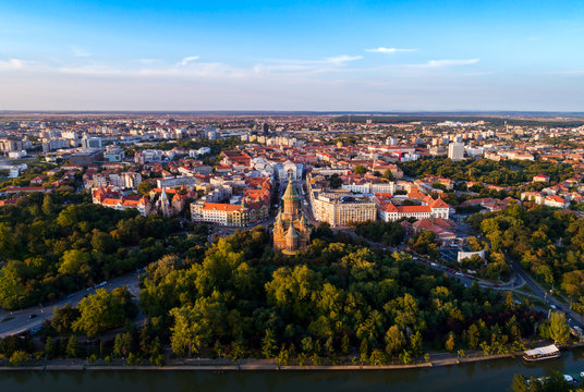 Timisoara bilder – Bläddra bland 5,227 stockfoton, vektorer och videor ...