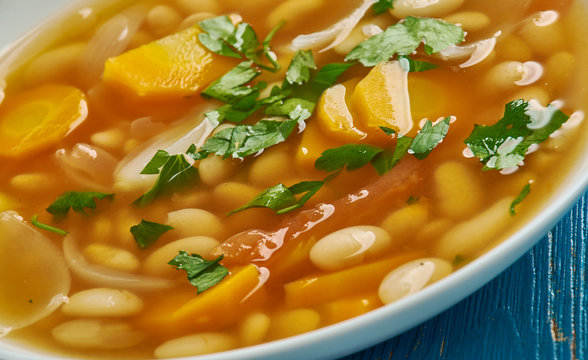 Fasolada bilder – Bläddra bland 222 stockfoton, vektorer och videor ...