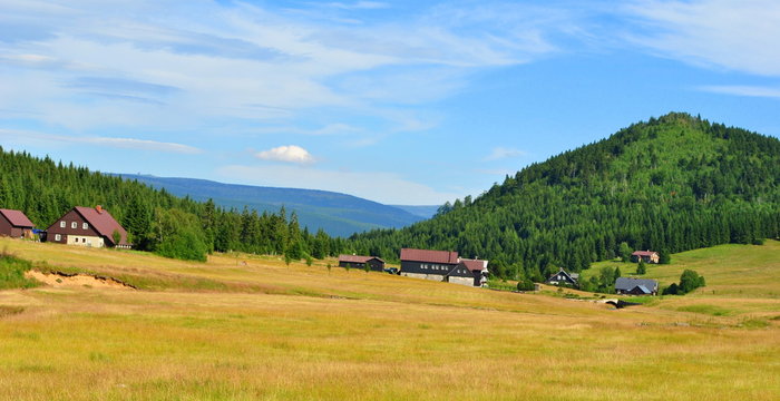 Izery Bilder – Durchsuchen 622 Archivfotos, Vektorgrafiken und Videos ...