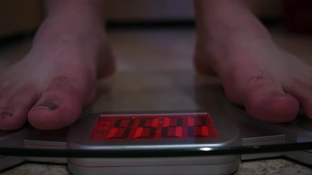 Digital Weight Scale Images – Browse 12,999 Stock Photos, Vectors, and ...