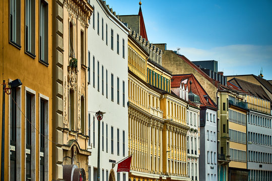 รูปภาพEuropejczyk – เลือกดูภาพถ่ายสต็อก เวกเตอร์ และวิดีโอ516 | Adobe Stock