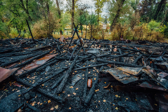 รูปภาพBurned – เลือกดูภาพถ่ายสต็อก เวกเตอร์ และวิดีโอ1,396,317 | Adobe ...