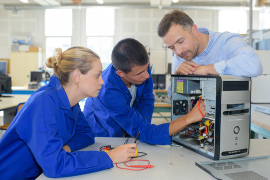 Assembleur Images – Parcourir 8,006 le catalogue de photos, vecteurs et ...