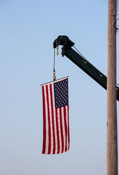 American Flag Crane Images – Browse 869 Stock Photos, Vectors, and ...