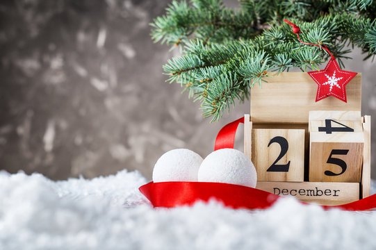 Christmas Calendar Images – Browse 419,137 Stock Photos, Vectors, and ...