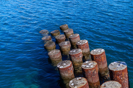 「Pilons」の画像 - 486 件の Stock 写真、ベクターおよびビデオ | Adobe Stock