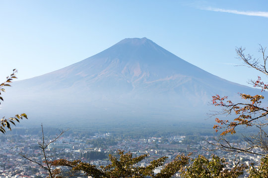Shimoyoshida-Bilder: Stock-Fotos & -Videos. | Adobe Stock