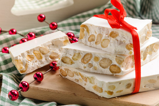 3,597 BEST Torrone IMAGES, STOCK PHOTOS & VECTORS | Adobe Stock