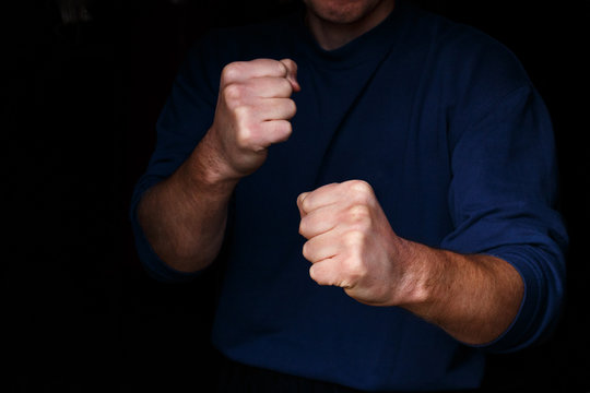 Aggressor Images – Parcourir 436,455 le catalogue de photos, vecteurs ...