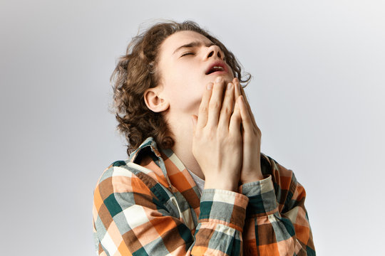 รูปภาพGroaning – เลือกดูภาพถ่ายสต็อก เวกเตอร์ และวิดีโอ960 | Adobe Stock