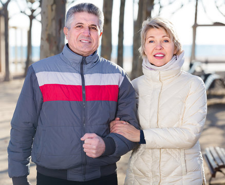 「48-56」の画像 - 135 件の Stock 写真、ベクターおよびビデオ | Adobe Stock