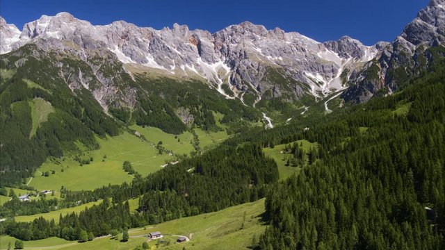 รูปภาพHinterthal – เลือกดูภาพถ่ายสต็อก เวกเตอร์ และวิดีโอ234 | Adobe Stock